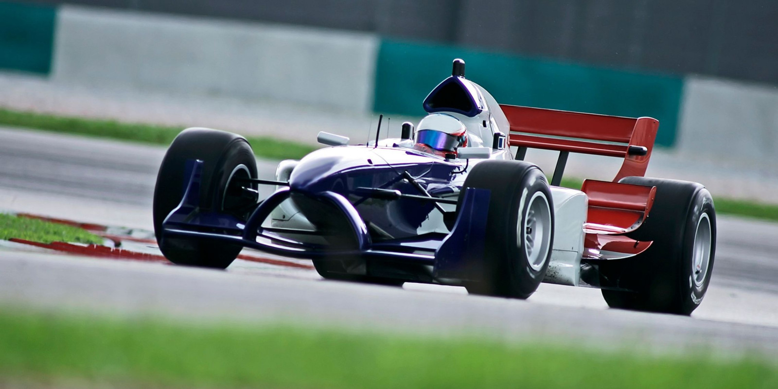 Sport Travel Deals | Sport Event Travel | Thompsons Holidays