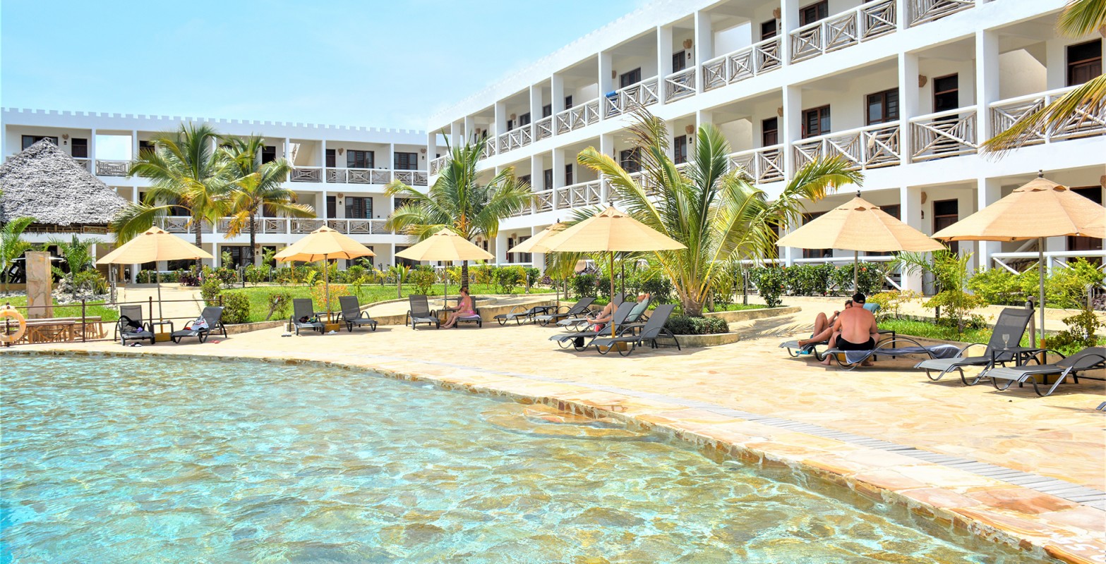 International December holiday packages | Thompsons Holidays